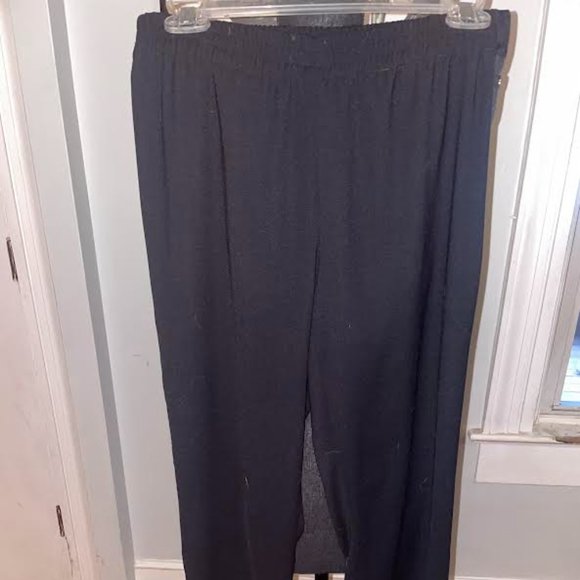 Elan | Pants & Jumpsuits | Elan Size Small Black Whole Leg Slit Pants ...